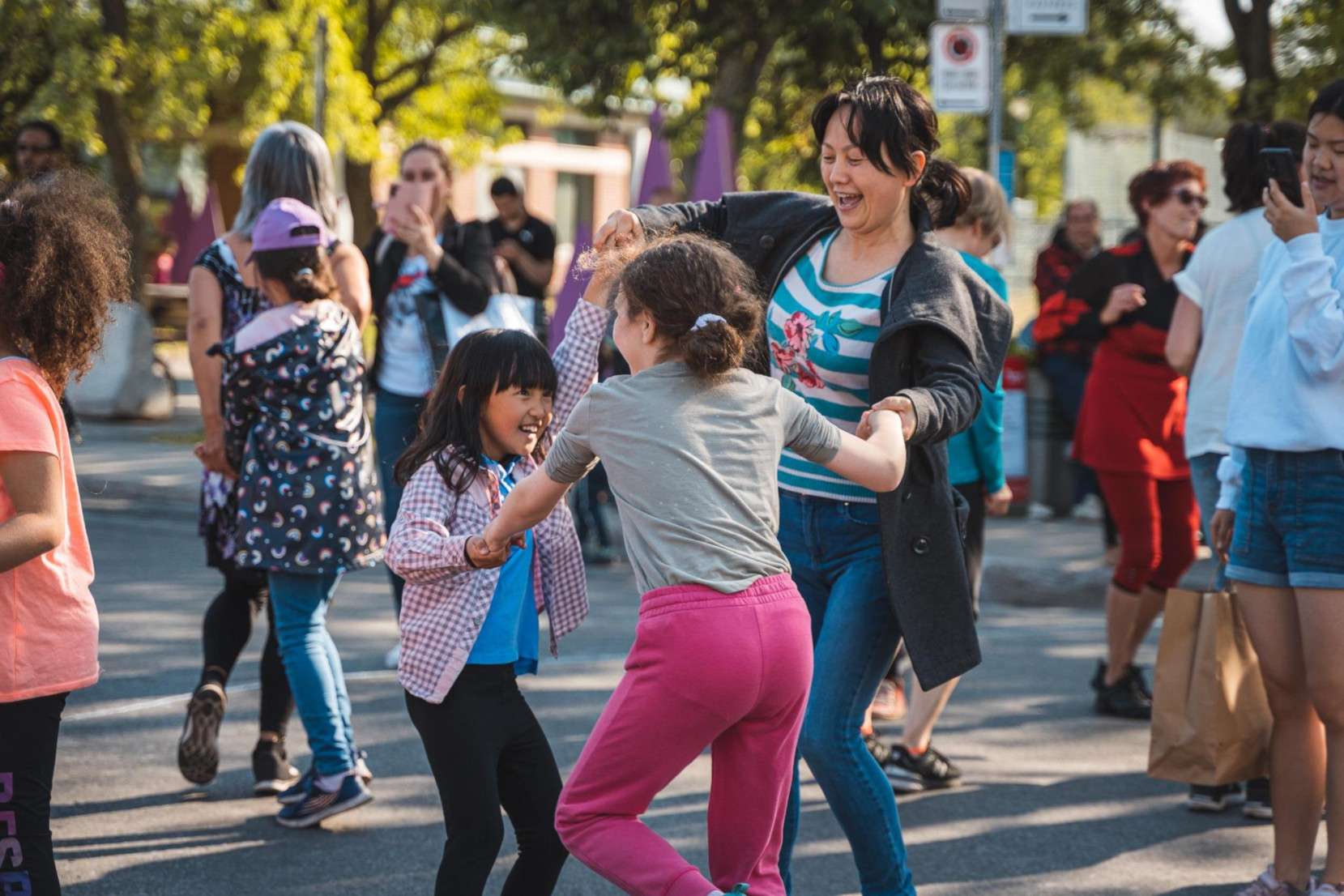 Une ambiance estivale s’installe sur Jean-Talon Est - EST MÉDIA ...